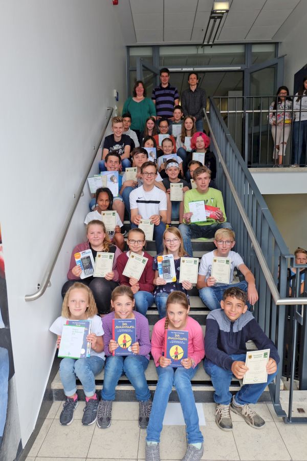 Edertalschule - Preisverleihung für Mathematik- und Informatikwettbewerb